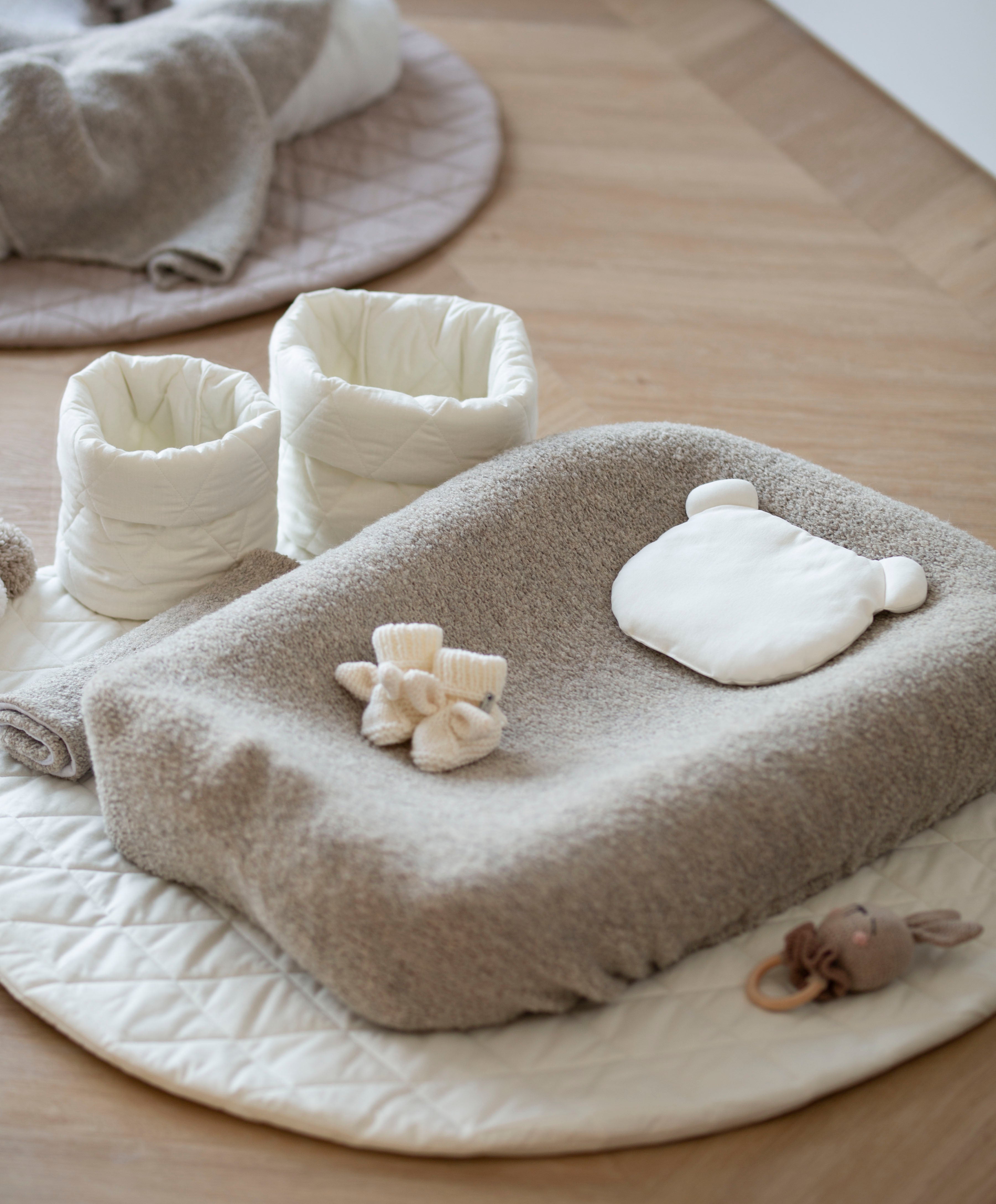 Lizdelių užvalkalai – Monipa