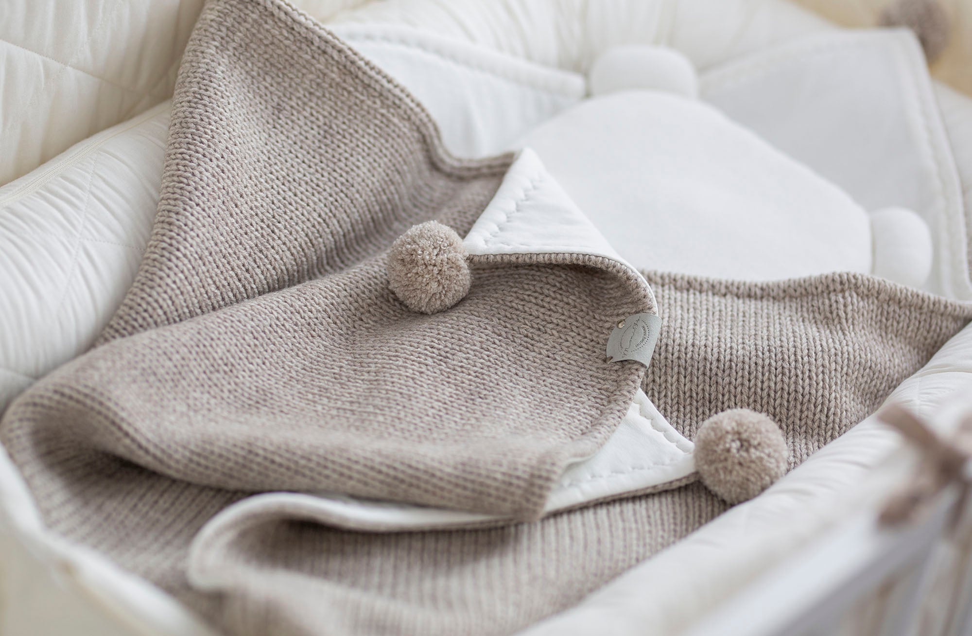 Dvipusiai vilnoniai pledukai kūdikiams ir vaikams – Monipa